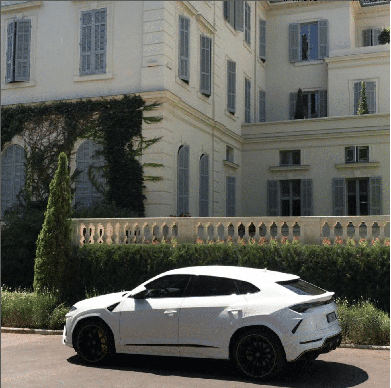 Europe Luxury Cars™ | Luxury Car Rental in Europe | Since 2008